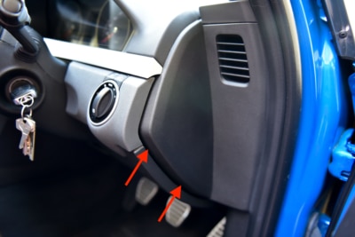 Replacing Air Conditioner (HVAC) Actuator – VE Commodore | AutoInstruct