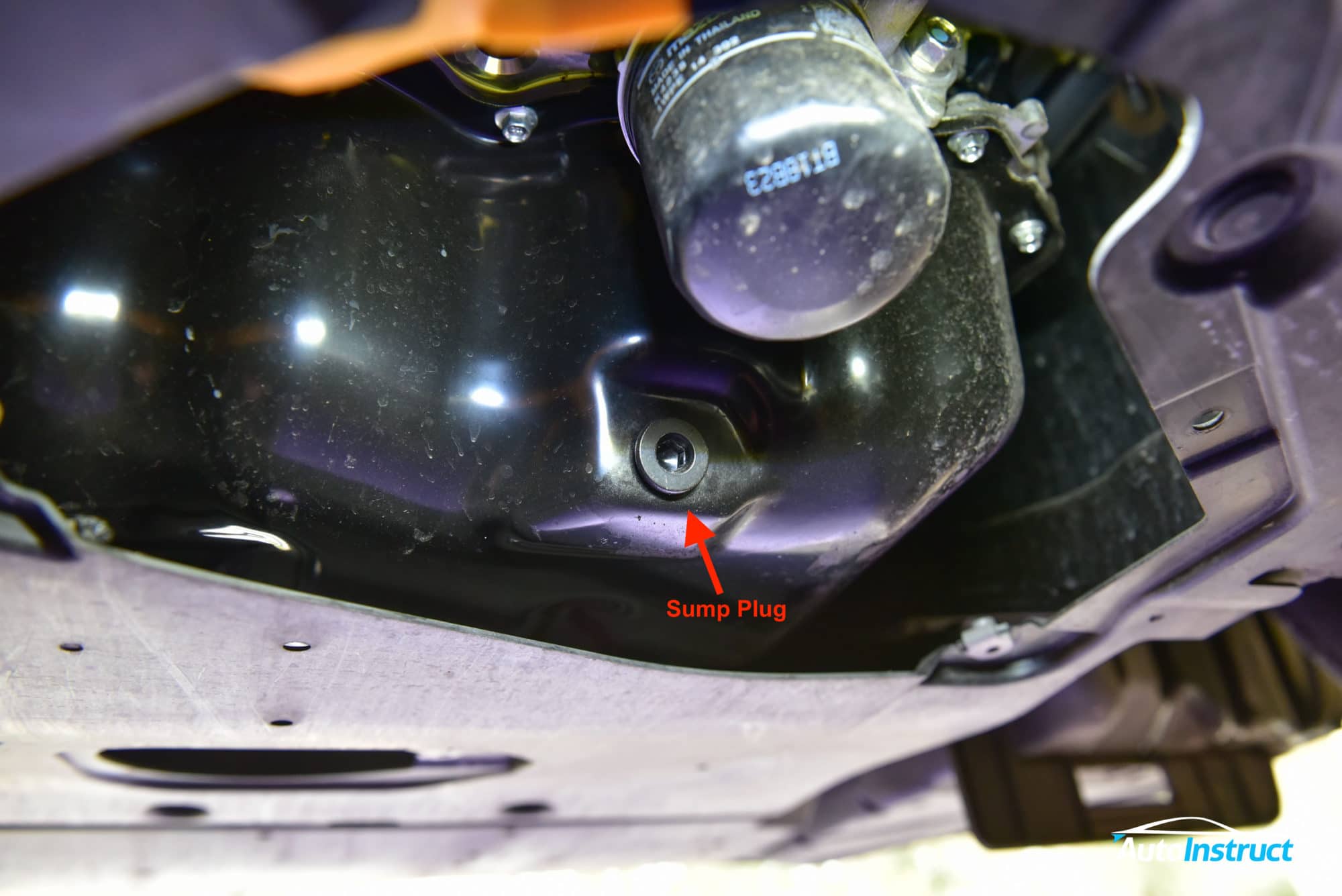 Engine Oil Change – Mazda 3 (BM) – AutoInstruct